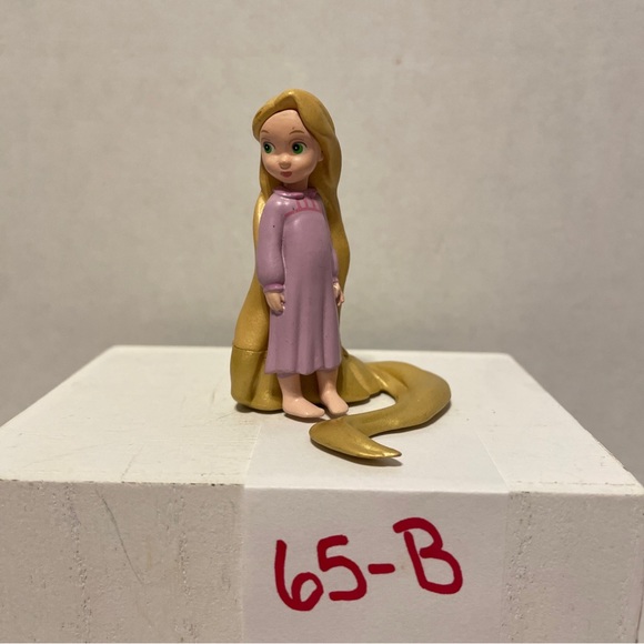 Disney | Toys | Disney Store 2 2 Young Baby Rapunzel Action Figure Pvc ...